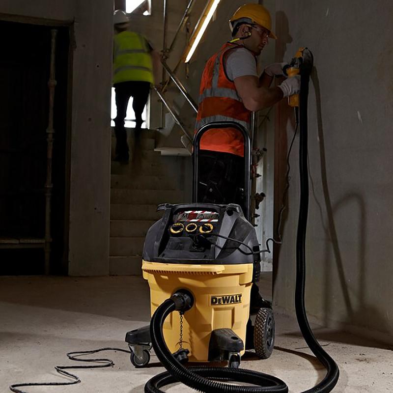 DeWALT DWV902M-XE Dust Extractor 38 Litre M-Class Auto Clean Dual ...