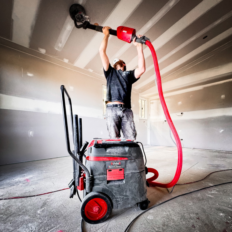 Intex Starmix 35L 1600W H Class Dust Extractor ISP iPulse Series AISP35H