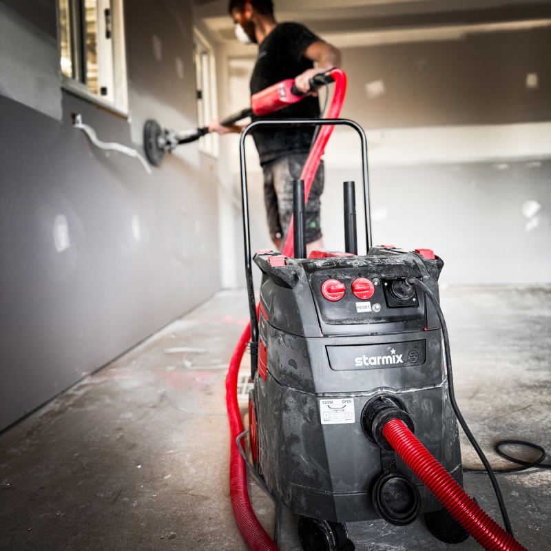 Intex Starmix 35L 1600W H Class Dust Extractor ISP iPulse Series AISP35H